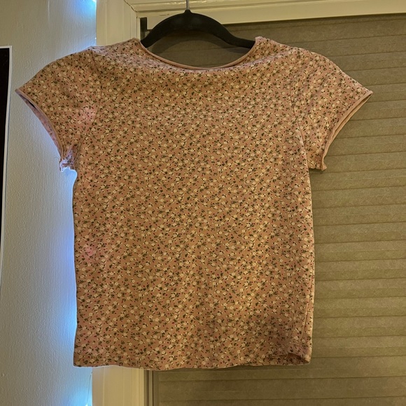 Brandy Melville | Tops | Brandy Melville Gina Top | Poshmark